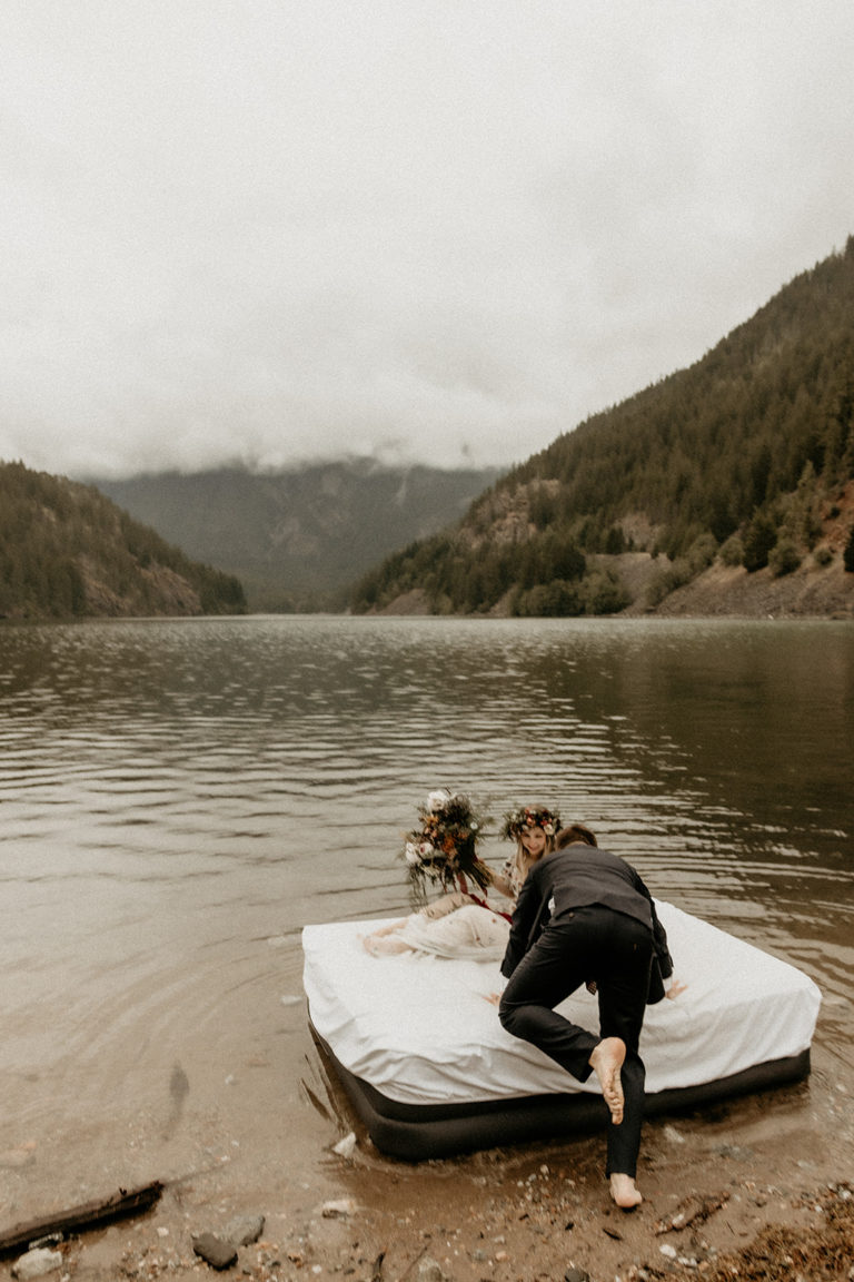 How to Elope at Diablo Lake - breeannalasher.com