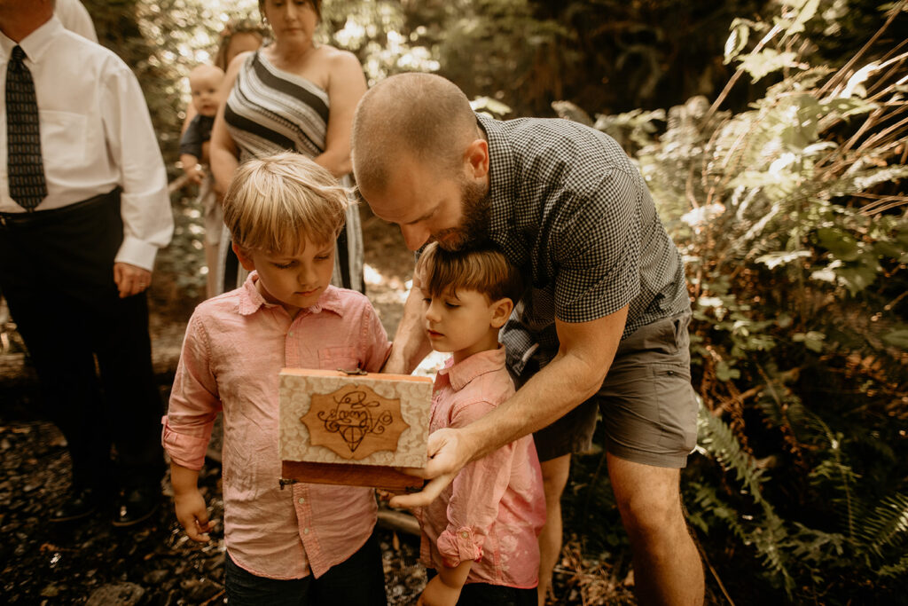 15 Fun Ways to Include Your Kids in Your Elopement