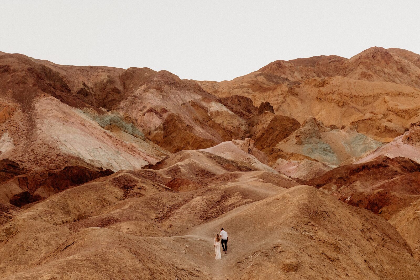 Ultimate Death Valley National Park Elopement Guide