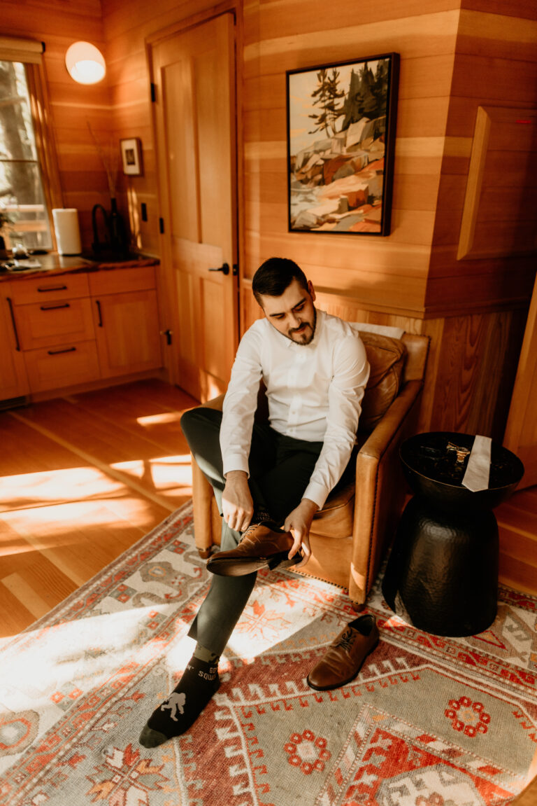 Andrea & Ricky's Woodsy Fall Elopement at TreeHouse Point