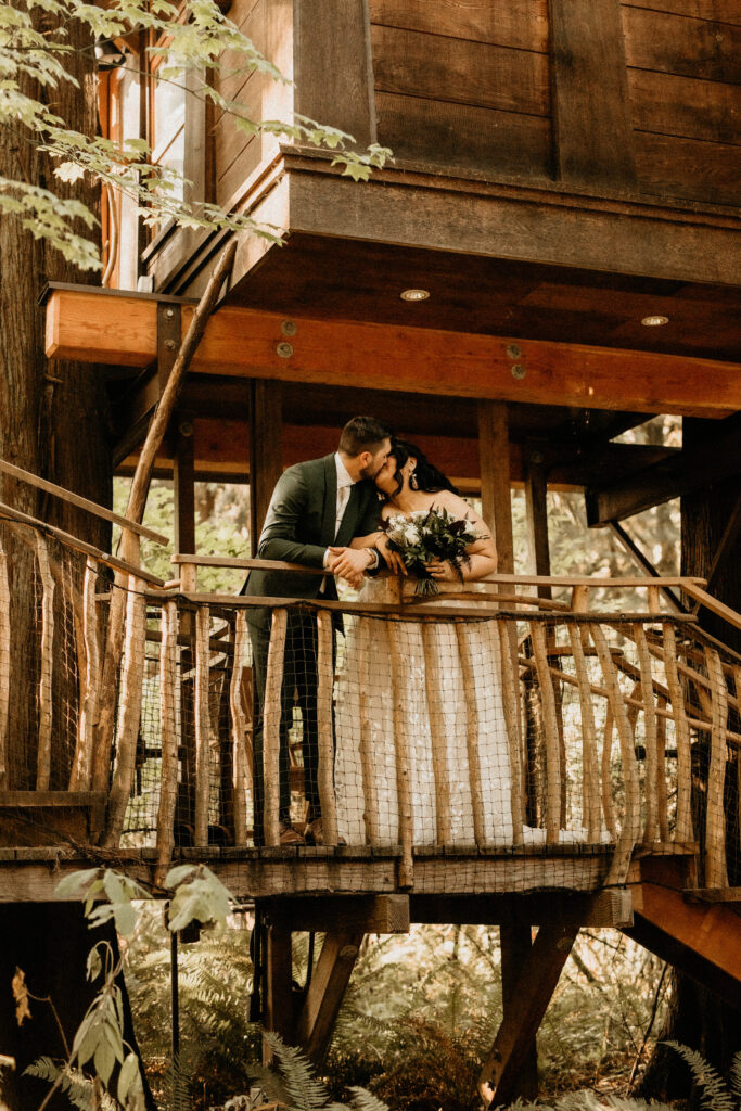 Andrea & Ricky's Woodsy Fall Elopement at TreeHouse Point