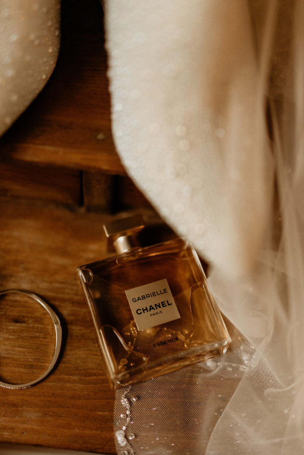 Andrea & Ricky's Woodsy Fall Elopement at TreeHouse Point