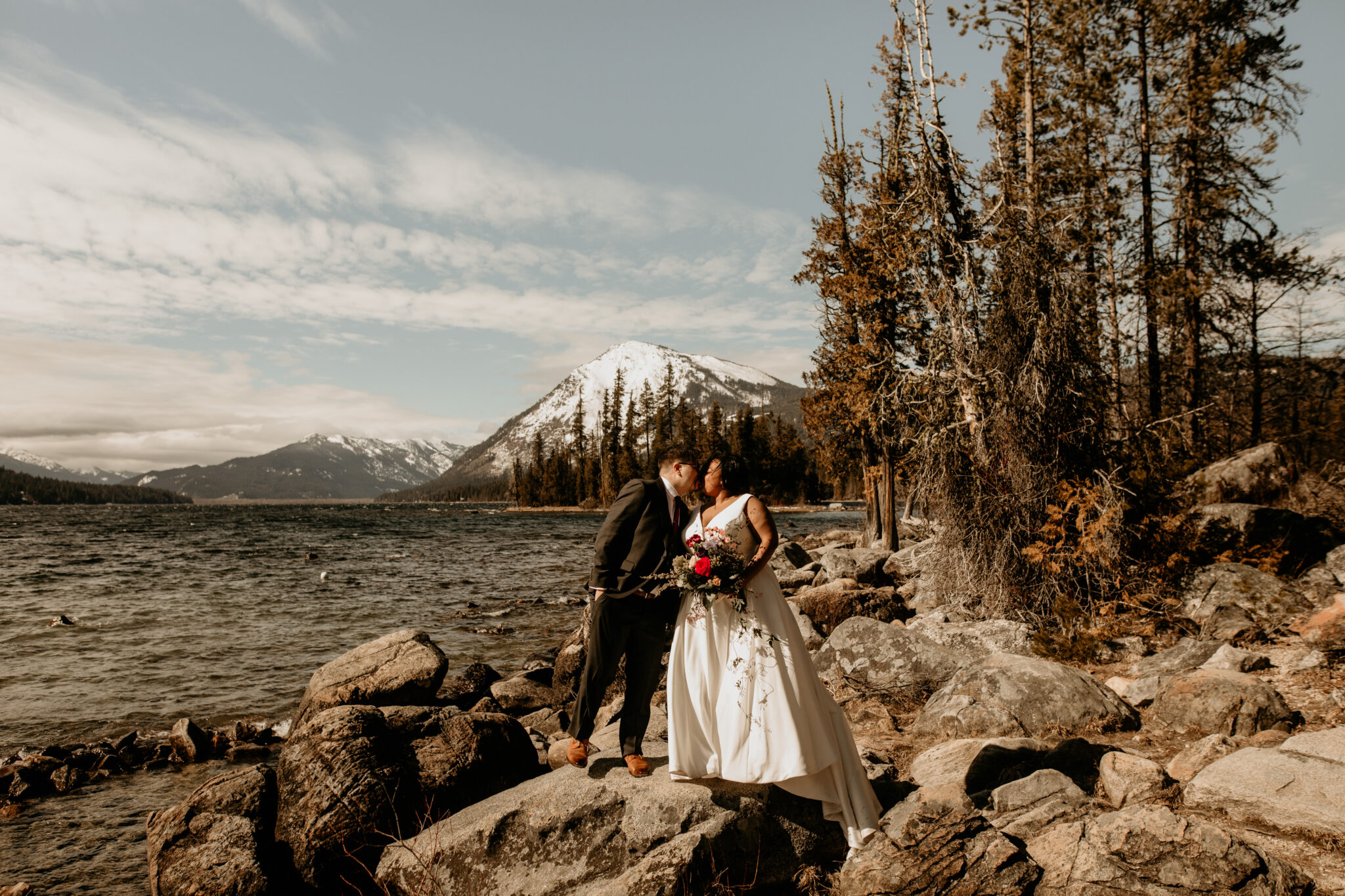 15 Most Beautiful Alpine Lake Elopement Locations in WA