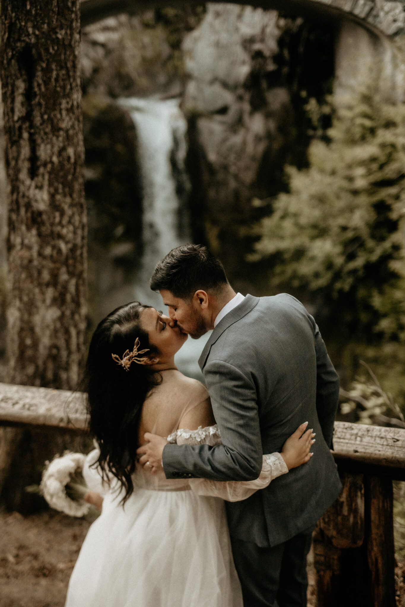 How to Create a Stress-Free Elopement Timeline