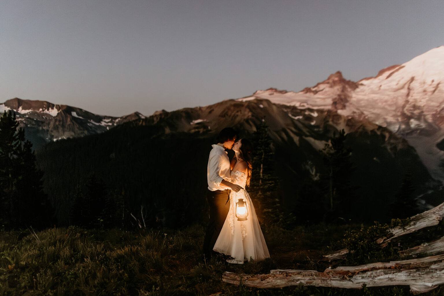 How to Create a Stress-Free Elopement Timeline