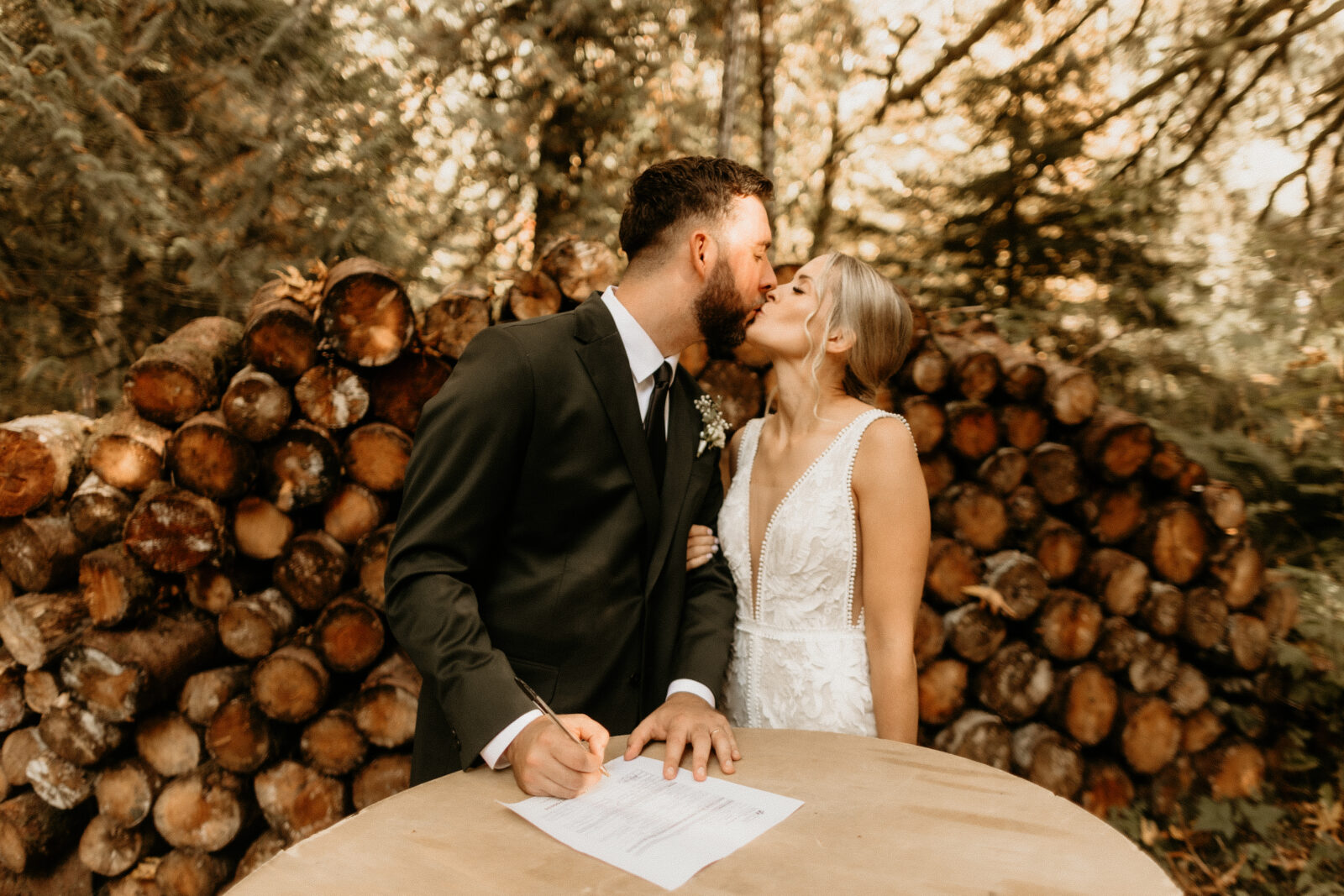 A Simple Guide to Getting Your Oregon Marriage License